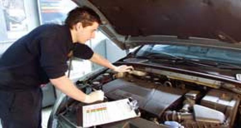 Ford lance Econochek - Le Blog Auto