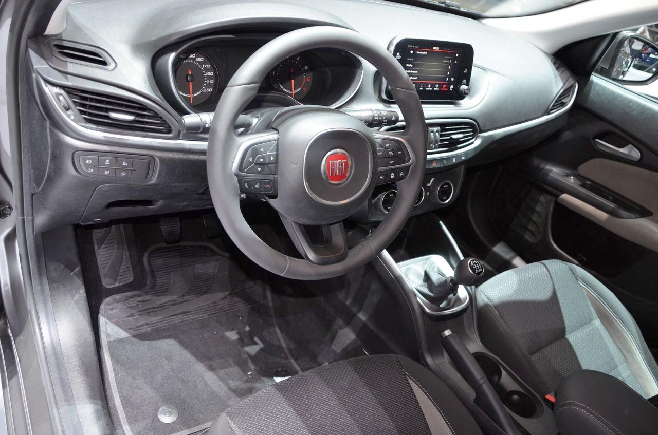 Genève 2016 live : Fiat Tipo break - Le Blog Auto