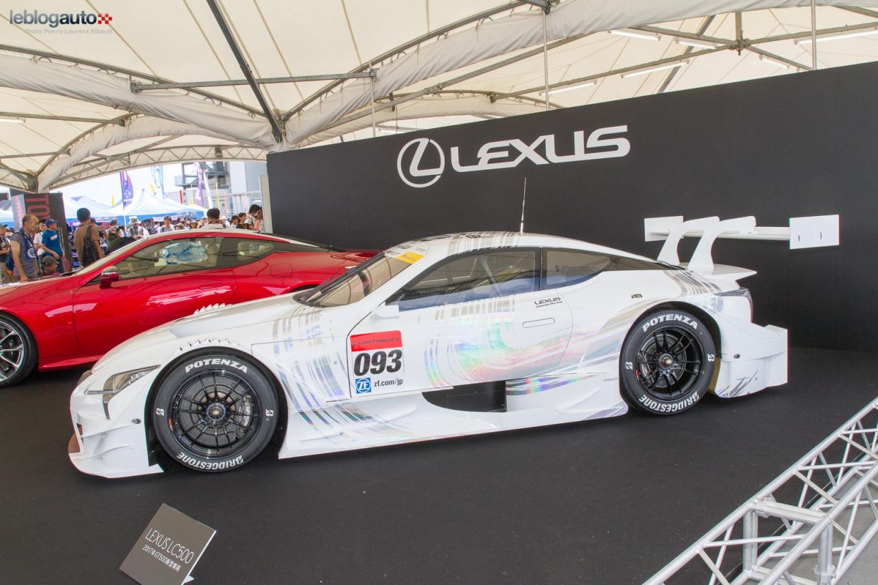Super GT 2017 : La Lexus LC500 présentée à Suzuka - Le Blog Auto