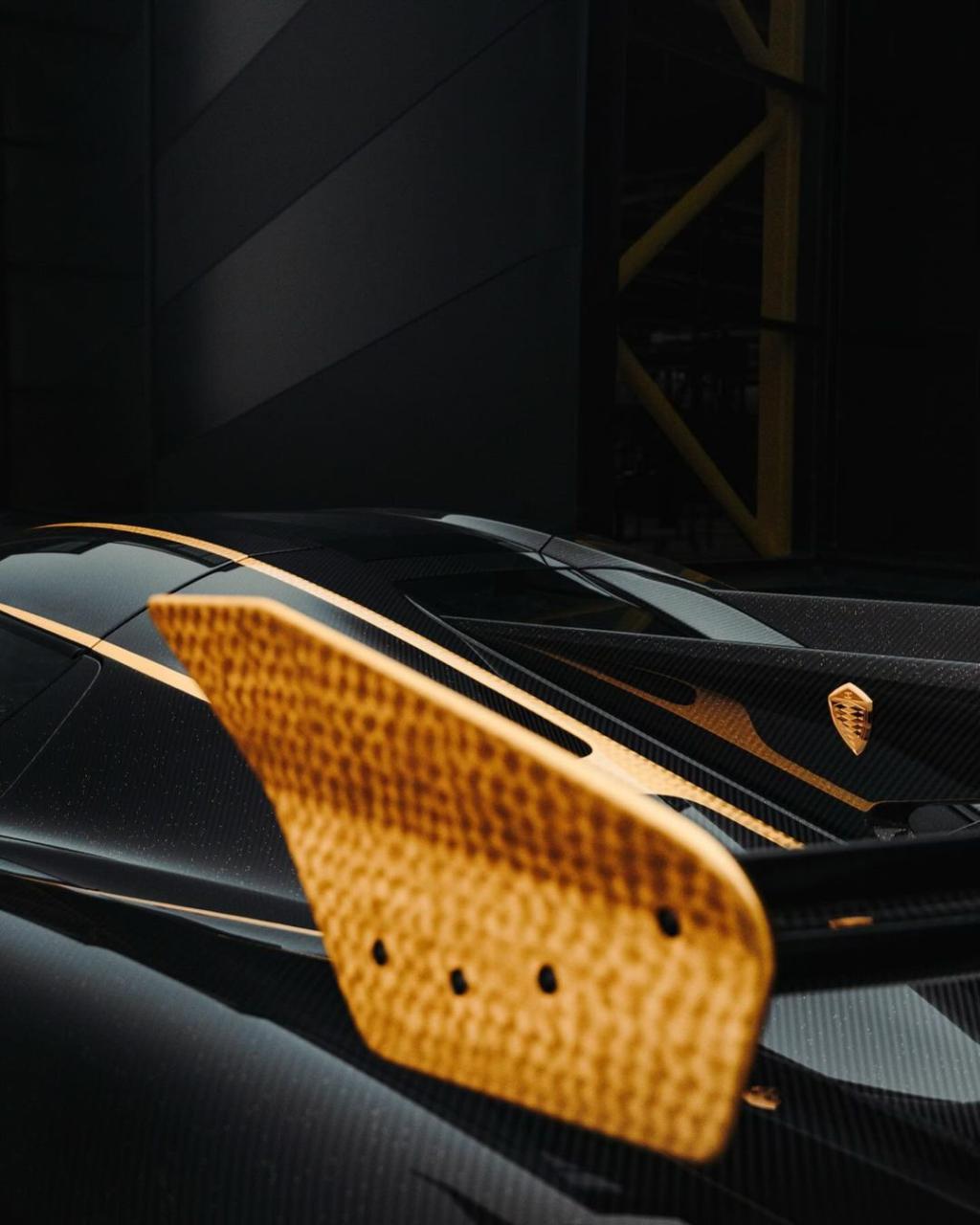 Koenigsegg Jesko "Odin" : l'alliance du carbone et de l'or - Le Blog Auto