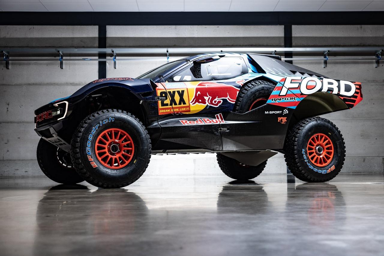 Goodwood : première sortie du Ford Raptor T1 de rallye-raid - Le Blog Auto