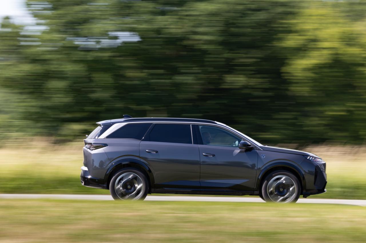 Essai Peugeot e-5008 de 210 ch - Le Blog Auto